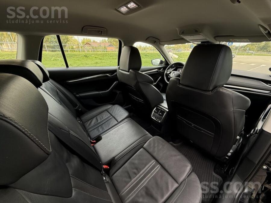 Black Skoda Octavia 2022 in Rezekne, with an engine capacity of 2.00 L and mileage of 222 thousand km for 10990 €, photo 14 on AUTOMOTO.COM.LV