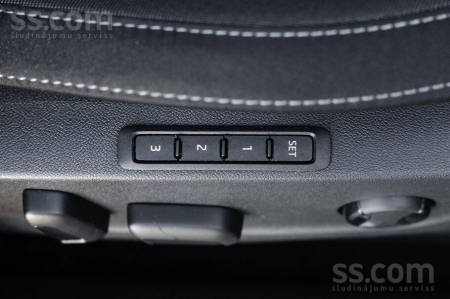 Melns Skoda Octavia 2022 Rīga, ar dzinēja tilpumu 2.00 L un nobraukumu 152 tūkst. km par 18550 €, foto 66 vietnē AUTOMOTO.COM.LV
