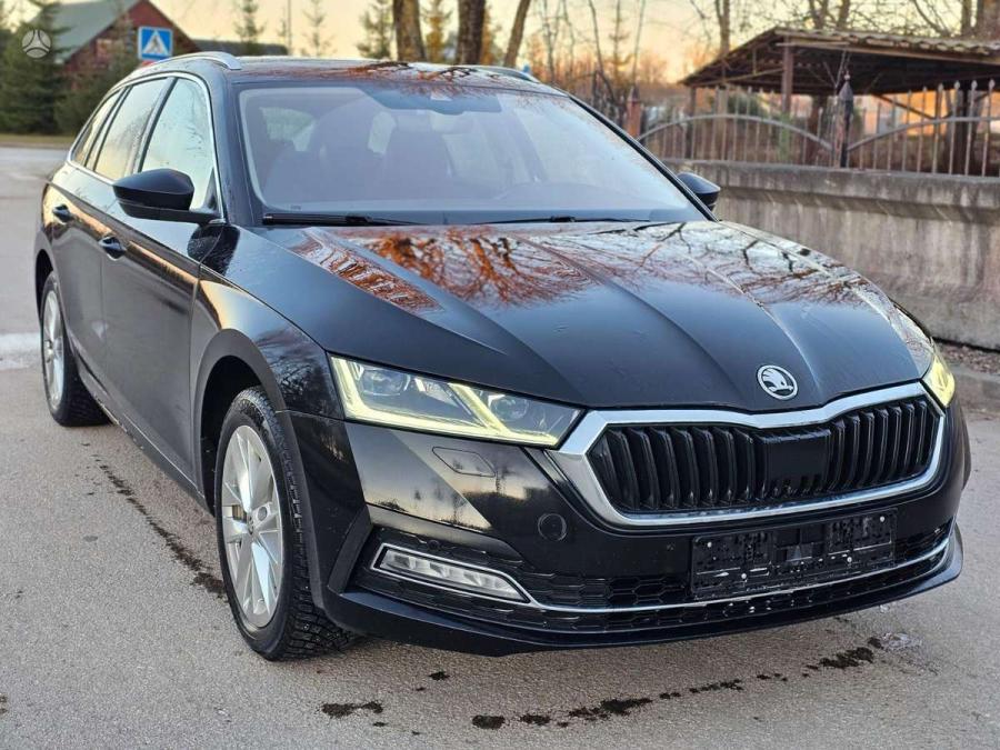 Melns Skoda Octavia 2023 Rokiškis, ar dzinēja tilpumu 1.00 L un nobraukumu 120 tūkst. km par 13950 €, foto 3 vietnē AUTOMOTO.COM.LV
