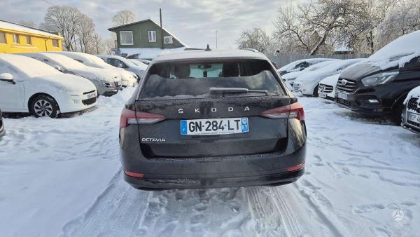 Melns Skoda Octavia 2023 Tauragė, ar dzinēja tilpumu 1.97 L un nobraukumu 174 tūkst. km par 15600 €, foto 5 vietnē AUTOMOTO.COM.LV