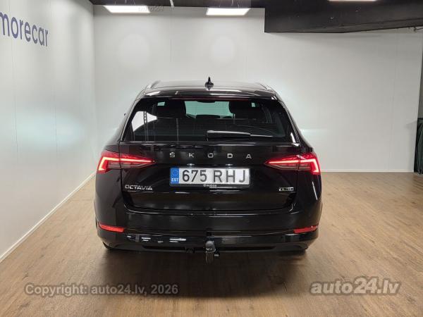 Melns Skoda Octavia 2023 Tallina, ar dzinēja tilpumu 1.50 L un nobraukumu 52 tūkst. km par 21900 €, foto 5 vietnē AUTOMOTO.COM.LV