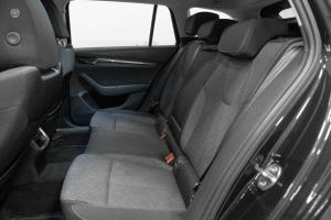 Black Skoda Octavia 2023 in Vilnius, with an engine capacity of 2.00 L and mileage of 152 thousand km for 18900 €, photo 7 on AUTOMOTO.COM.LV