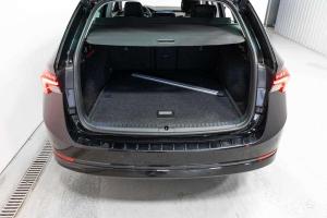 Black Skoda Octavia 2023 in Vilnius, with an engine capacity of 2.00 L and mileage of 152 thousand km for 18900 €, photo 22 on AUTOMOTO.COM.LV