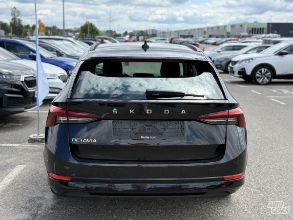 Black Skoda Octavia 2023 in Vilnius, with an engine capacity of 2.00 L and mileage of 212 thousand km for 14499 €, photo 4 on AUTOMOTO.COM.LV
