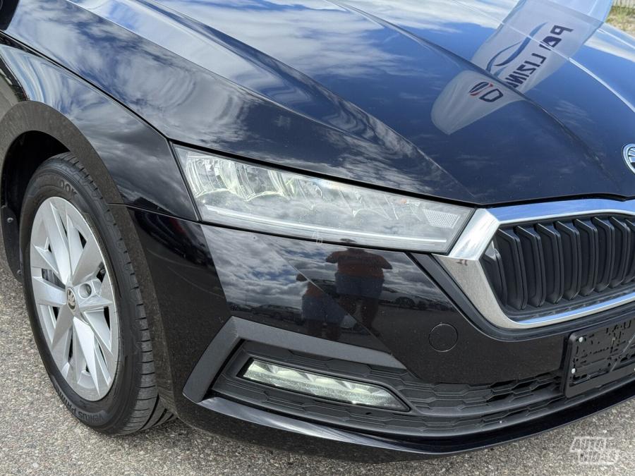 Black Skoda Octavia 2023 in Vilnius, with an engine capacity of 2.00 L and mileage of 212 thousand km for 14499 €, photo 10 on AUTOMOTO.COM.LV