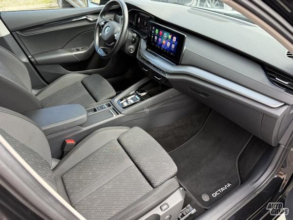 Black Skoda Octavia 2023 in Vilnius, with an engine capacity of 2.00 L and mileage of 212 thousand km for 14499 €, photo 10 on AUTOMOTO.COM.LV