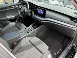 Black Skoda Octavia 2023 in Vilnius, with an engine capacity of 2.00 L and mileage of 212 thousand km for 14499 €, photo 13 on AUTOMOTO.COM.LV