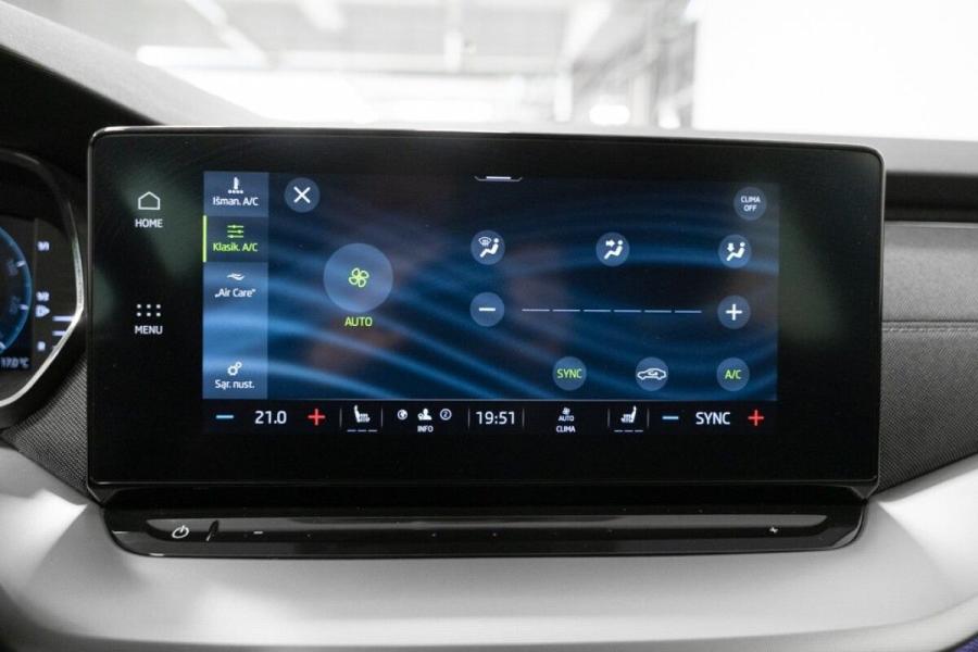 Melns Skoda Octavia 2023 Viļņa, ar dzinēja tilpumu 2.00 L un nobraukumu 152 tūkst. km par 18900 €, foto 17 vietnē AUTOMOTO.COM.LV