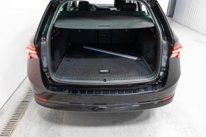 Melns Skoda Octavia 2023 Viļņa, ar dzinēja tilpumu 2.00 L un nobraukumu 152 tūkst. km par 18900 €, foto 22 vietnē AUTOMOTO.COM.LV