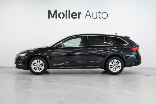 Melns Skoda Octavia 2023 Viļņa, ar dzinēja tilpumu 2.00 L un nobraukumu 156 tūkst. km par 17550 €, foto 2 vietnē AUTOMOTO.COM.LV