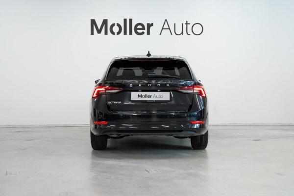 Melns Skoda Octavia 2023 Viļņa, ar dzinēja tilpumu 2.00 L un nobraukumu 156 tūkst. km par 17550 €, foto 6 vietnē AUTOMOTO.COM.LV