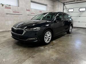 Black Skoda Octavia 2023 in Marijampole, with an engine capacity of 1.00 L and mileage of 198 thousand km for 12088 €, photo  on AUTOMOTO.COM.LV