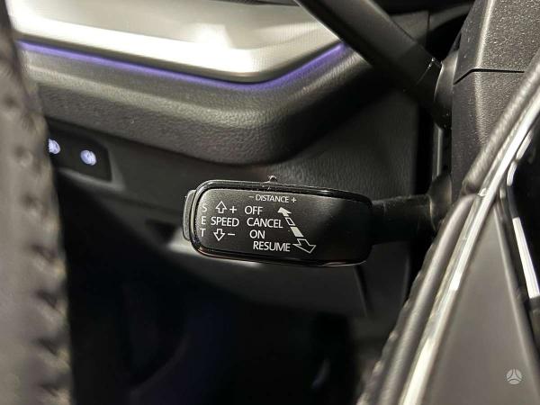 Melns Skoda Octavia 2023 Marijampole, ar dzinēja tilpumu 1.00 L un nobraukumu 198 tūkst. km par 12088 €, foto 8 vietnē AUTOMOTO.COM.LV