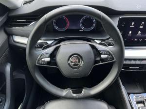 Black Skoda Octavia 2023 in Vilnius, with an engine capacity of 1.97 L and mileage of 166 thousand km for 17908 €, photo 17 on AUTOMOTO.COM.LV