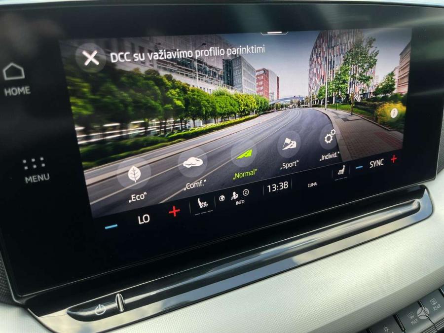 Black Skoda Octavia 2023 in Vilnius, with an engine capacity of 1.97 L and mileage of 166 thousand km for 17908 €, photo 24 on AUTOMOTO.COM.LV