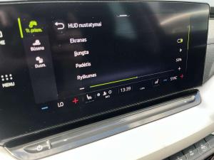 Black Skoda Octavia 2023 in Vilnius, with an engine capacity of 1.97 L and mileage of 166 thousand km for 17908 €, photo 29 on AUTOMOTO.COM.LV