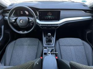 Black Skoda Octavia 2023 in Vilnius, with an engine capacity of 0.00 L and mileage of 299 thousand km for 9997 €, photo 14 on AUTOMOTO.COM.LV