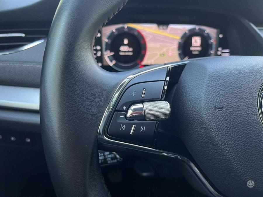 Black Skoda Octavia 2023 in Vilnius, with an engine capacity of 0.00 L and mileage of 299 thousand km for 9997 €, photo 17 on AUTOMOTO.COM.LV
