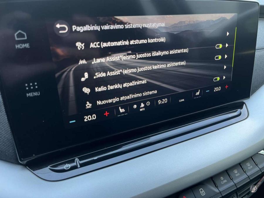 Black Skoda Octavia 2023 in Vilnius, with an engine capacity of 0.00 L and mileage of 299 thousand km for 9997 €, photo 23 on AUTOMOTO.COM.LV