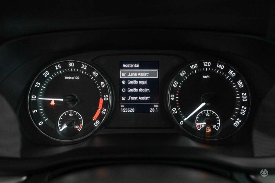 Черный Шкода Октавия 2023 в Вильнюс, объемом двигателя 2.00 л и пробегом 156 тыс. км за 16900 €, фото 11 на AUTOMOTO.COM.LV