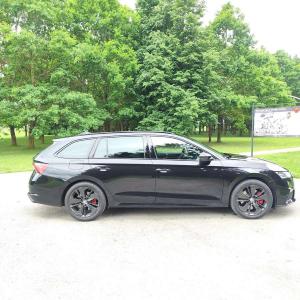 Melns Skoda Octavia 2023 Pasvalys, ar dzinēja tilpumu 2.00 L un nobraukumu 34 tūkst. km par 23500 €, foto 7 vietnē AUTOMOTO.COM.LV