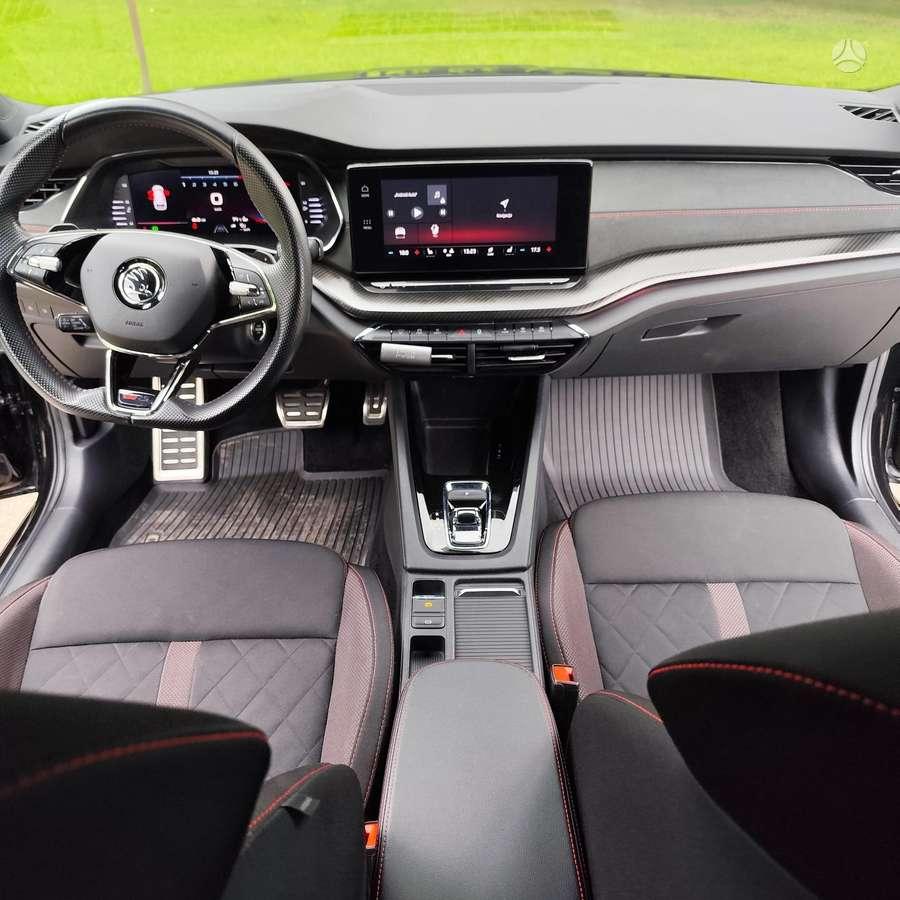 Melns Skoda Octavia 2023 Pasvalys, ar dzinēja tilpumu 2.00 L un nobraukumu 34 tūkst. km par 23500 €, foto 24 vietnē AUTOMOTO.COM.LV
