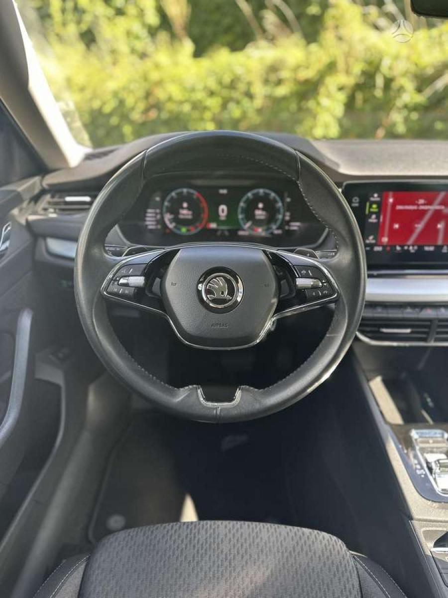 Melns Skoda Octavia 2023 Viļņa, ar dzinēja tilpumu 2.00 L un nobraukumu 80 tūkst. km par 19900 €, foto 7 vietnē AUTOMOTO.COM.LV