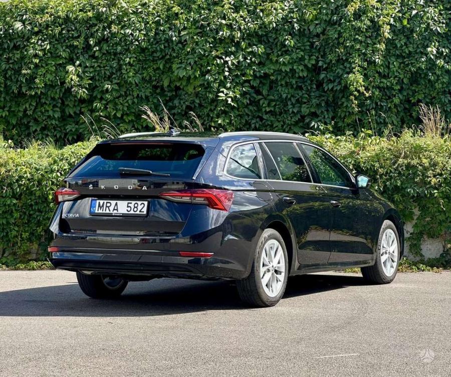 Melns Skoda Octavia 2023 Viļņa, ar dzinēja tilpumu 2.00 L un nobraukumu 80 tūkst. km par 19900 €, foto 16 vietnē AUTOMOTO.COM.LV