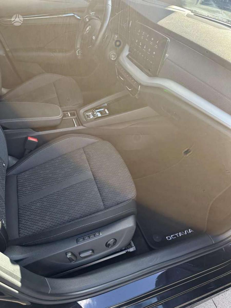 Melns Skoda Octavia 2023 Klaipėda, ar dzinēja tilpumu 1.97 L un nobraukumu 186 tūkst. km par 16800 €, foto 8 vietnē AUTOMOTO.COM.LV