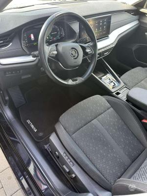 Melns Skoda Octavia 2023 Klaipėda, ar dzinēja tilpumu 1.97 L un nobraukumu 186 tūkst. km par 16800 €, foto 12 vietnē AUTOMOTO.COM.LV