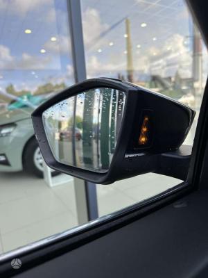 Melns Skoda Octavia 2023 Klaipėda, ar dzinēja tilpumu 1.97 L un nobraukumu 186 tūkst. km par 16800 €, foto 24 vietnē AUTOMOTO.COM.LV