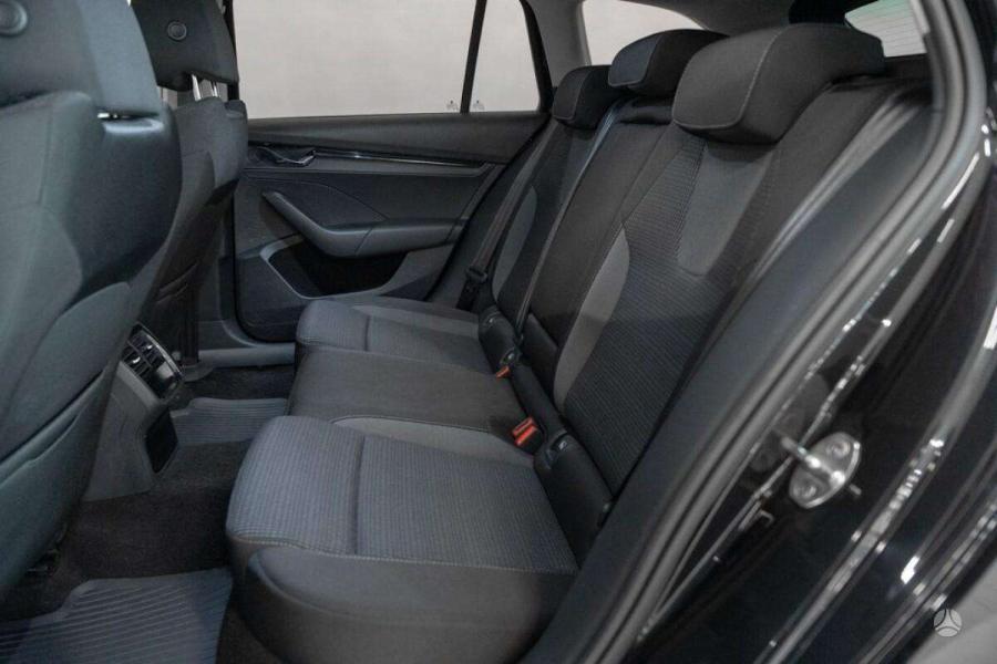 Melns Skoda Octavia 2023 Viļņa, ar dzinēja tilpumu 2.00 L un nobraukumu 156 tūkst. km par 16750 €, foto 16 vietnē AUTOMOTO.COM.LV