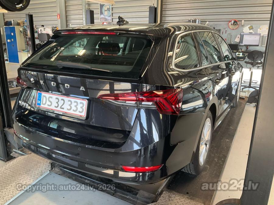 Black Skoda Octavia 2023 in Tallinn, with an engine capacity of 2.00 L and mileage of 129 thousand km for 18490 €, photo 4 on AUTOMOTO.COM.LV