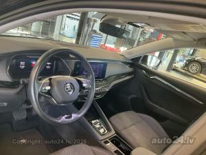 Black Skoda Octavia 2023 in Tallinn, with an engine capacity of 2.00 L and mileage of 129 thousand km for 18490 €, photo 7 on AUTOMOTO.COM.LV