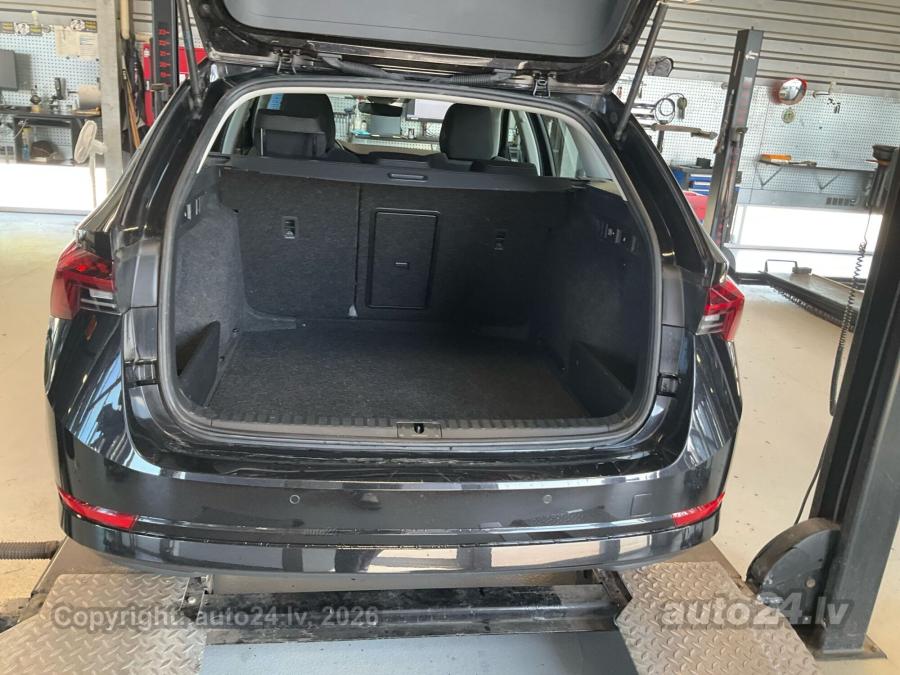 Black Skoda Octavia 2023 in Tallinn, with an engine capacity of 2.00 L and mileage of 129 thousand km for 18490 €, photo 12 on AUTOMOTO.COM.LV