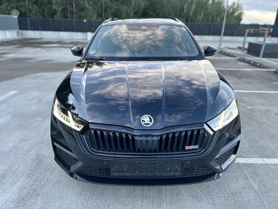 Black Skoda Octavia 2023 in Vilnius, with an engine capacity of 2.00 L and mileage of 168 thousand km for 20800 €, photo 3 on AUTOMOTO.COM.LV