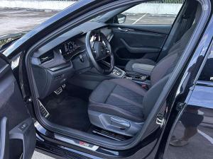Black Skoda Octavia 2023 in Vilnius, with an engine capacity of 2.00 L and mileage of 168 thousand km for 20800 €, photo 10 on AUTOMOTO.COM.LV