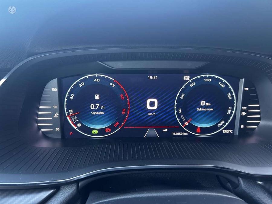 Black Skoda Octavia 2023 in Vilnius, with an engine capacity of 2.00 L and mileage of 168 thousand km for 20800 €, photo 12 on AUTOMOTO.COM.LV