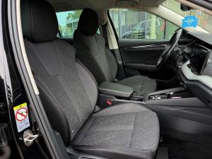 Black Skoda Octavia 2023 in Kaunas, with an engine capacity of 1.50 L and mileage of 189 thousand km for 15900 €, photo 15 on AUTOMOTO.COM.LV