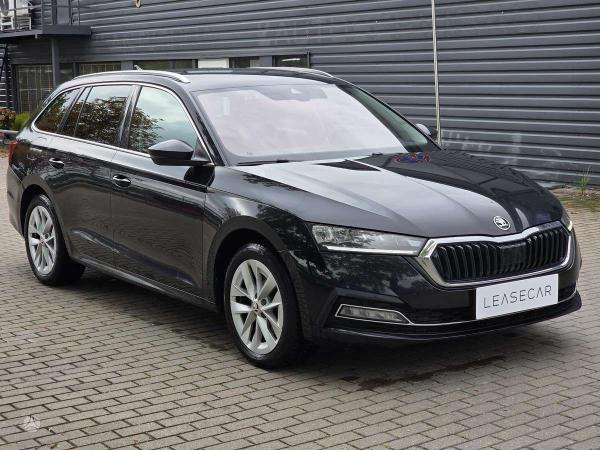 Black Skoda Octavia 2023 in Vilnius, with an engine capacity of 1.97 L and mileage of 135 thousand km for 18300 €, photo 3 on AUTOMOTO.COM.LV