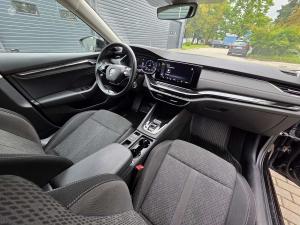 Black Skoda Octavia 2023 in Vilnius, with an engine capacity of 1.97 L and mileage of 135 thousand km for 18300 €, photo 10 on AUTOMOTO.COM.LV