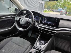 Black Skoda Octavia 2023 in Vilnius, with an engine capacity of 1.97 L and mileage of 135 thousand km for 18300 €, photo 12 on AUTOMOTO.COM.LV