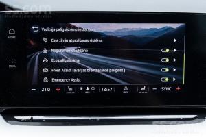 Melns Skoda Octavia 2023 Rīga, ar dzinēja tilpumu 2.00 L un nobraukumu 141 tūkst. km par 17500 €, foto 16 vietnē AUTOMOTO.COM.LV