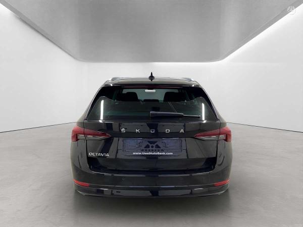 Melns Skoda Octavia 2023 Marijampole, ar dzinēja tilpumu 1.00 L un nobraukumu 212 tūkst. km par 11495 €, foto 6 vietnē AUTOMOTO.COM.LV