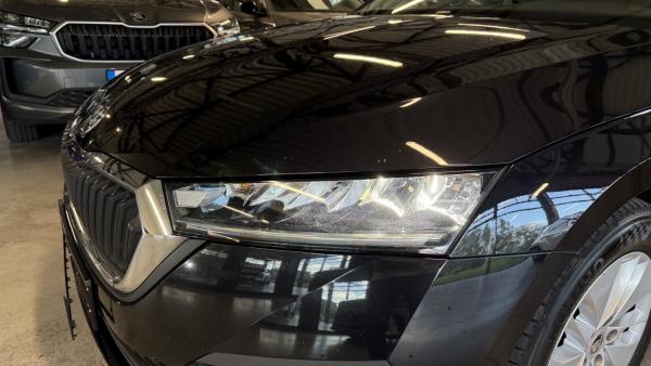 Melns Skoda Octavia 2023 Rīga, ar dzinēja tilpumu 2.00 L un nobraukumu 129 tūkst. km par 13900 €, foto 9 vietnē AUTOMOTO.COM.LV
