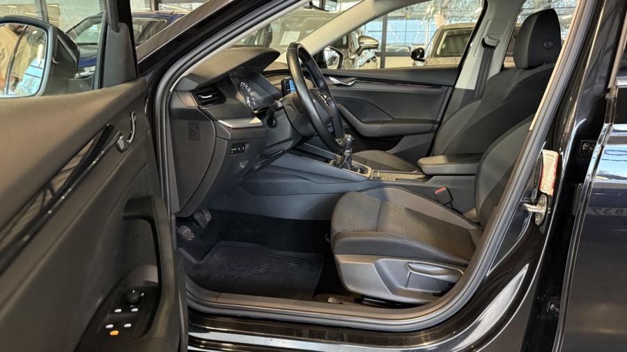 Melns Skoda Octavia 2023 Rīga, ar dzinēja tilpumu 2.00 L un nobraukumu 129 tūkst. km par 13900 €, foto 11 vietnē AUTOMOTO.COM.LV