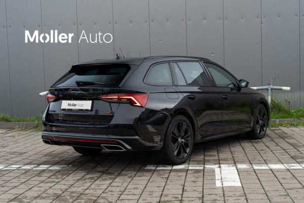Melns Skoda Octavia 2023 Viļņa, ar dzinēja tilpumu 2.00 L un nobraukumu 149 tūkst. km par 24850 €, foto 7 vietnē AUTOMOTO.COM.LV