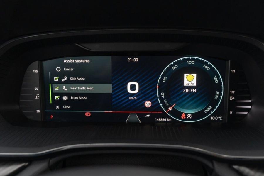 Melns Skoda Octavia 2023 Viļņa, ar dzinēja tilpumu 2.00 L un nobraukumu 149 tūkst. km par 24850 €, foto 19 vietnē AUTOMOTO.COM.LV