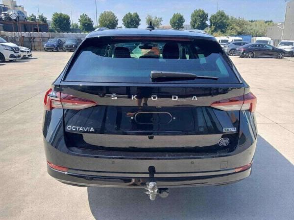Melns Skoda Octavia 2024 Viļņa, ar dzinēja tilpumu 1.50 L un nobraukumu 90 tūkst. km par 15800 €, foto 3 vietnē AUTOMOTO.COM.LV