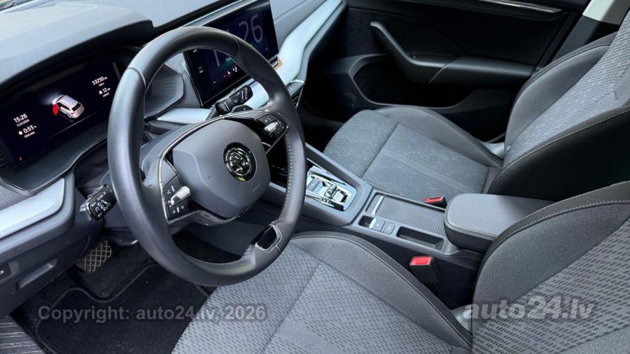 Melns Skoda Octavia 2024 Tallina, ar dzinēja tilpumu 1.50 L un nobraukumu 53 tūkst. km par 22900 €, foto 10 vietnē AUTOMOTO.COM.LV